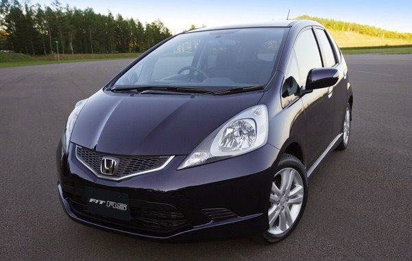 Oto & Motif: Foto mobil honda jazz warna hitam up date 22 april 2015