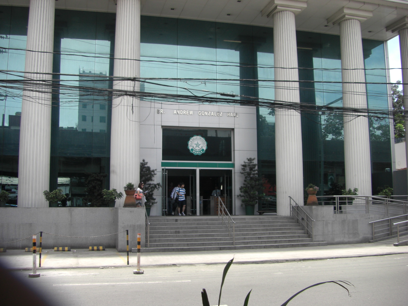 Konted's Make My Day 2: De La Salle University And The Green Archer Logo