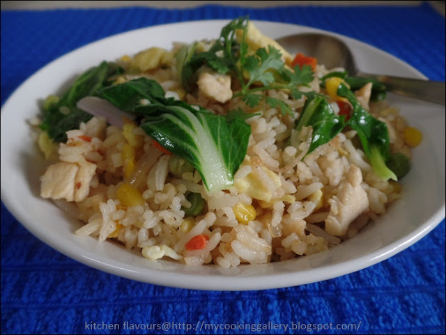 kitchen flavours: Chicken Fried Rice with Egg and Buk Choy