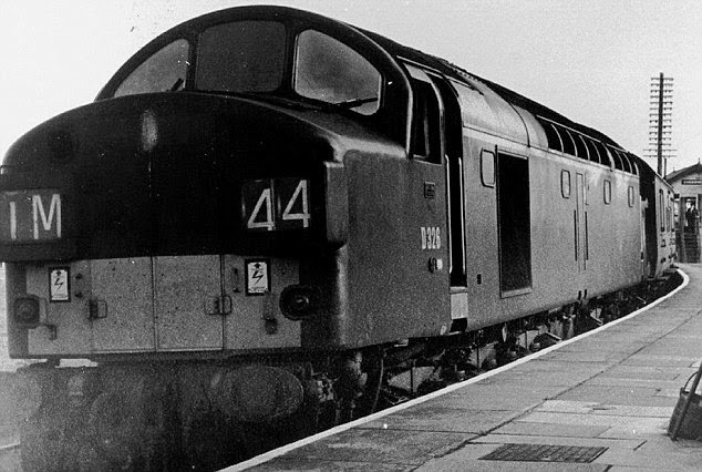 Aksharadhool: Railway modelling and the great train robbery in England