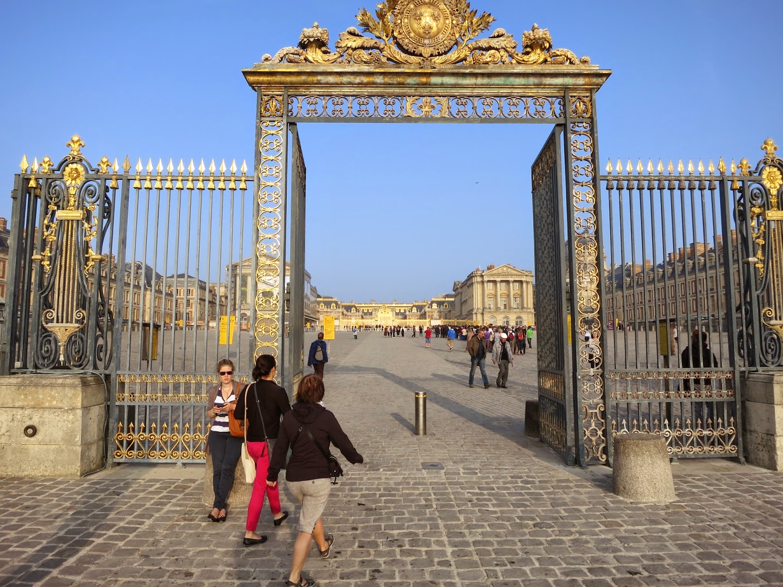 Through Waiting Gates: Paris, Part 8 - Gilt Trip to Versailles, Part 1