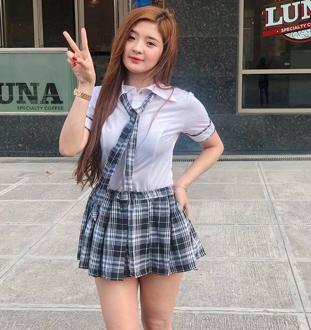 Asian Babes: Tyra Ku Norva | Sexy Schoolgirl Pics
