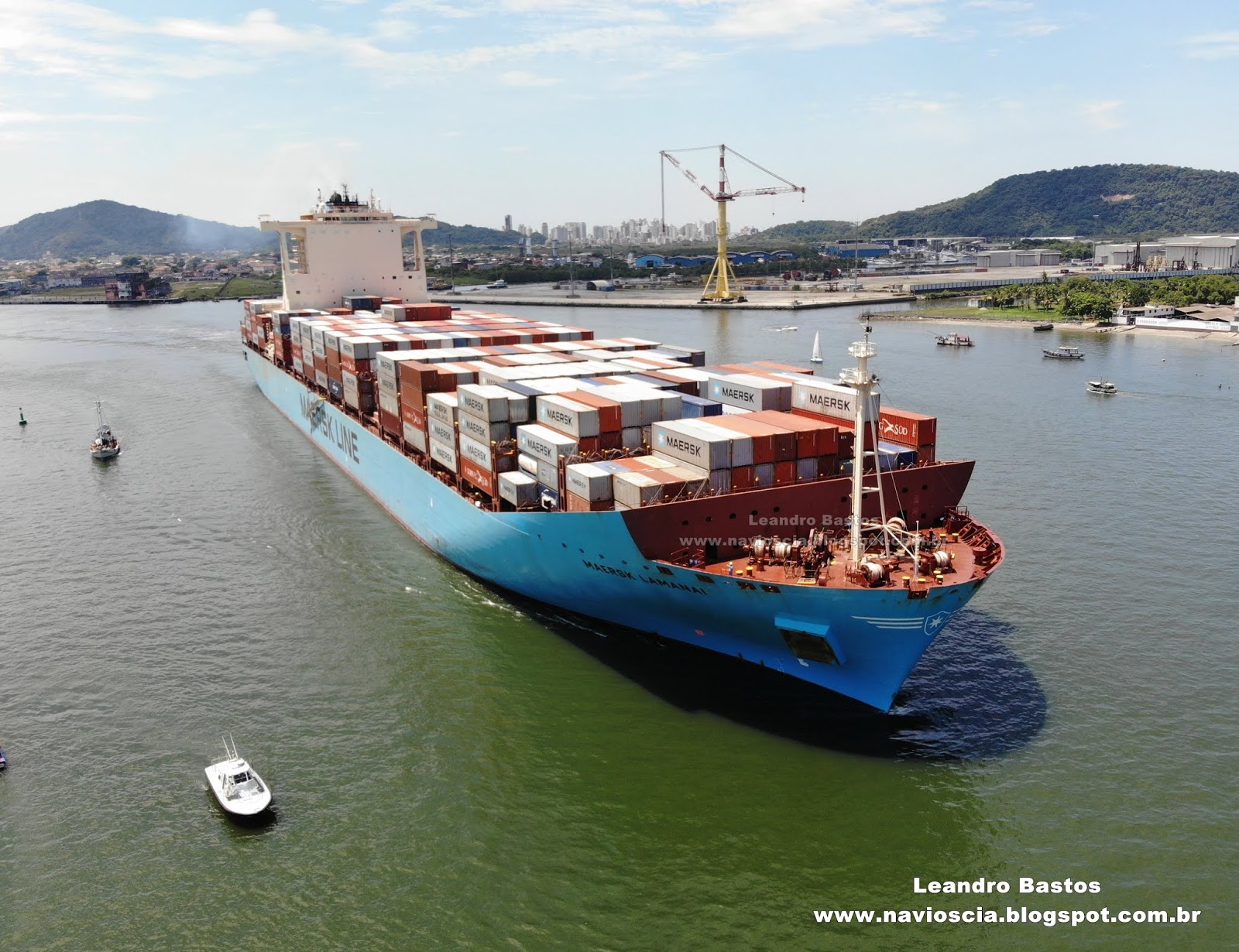 Navios de Santos & CIA: Navio MAERSK LAMANAI