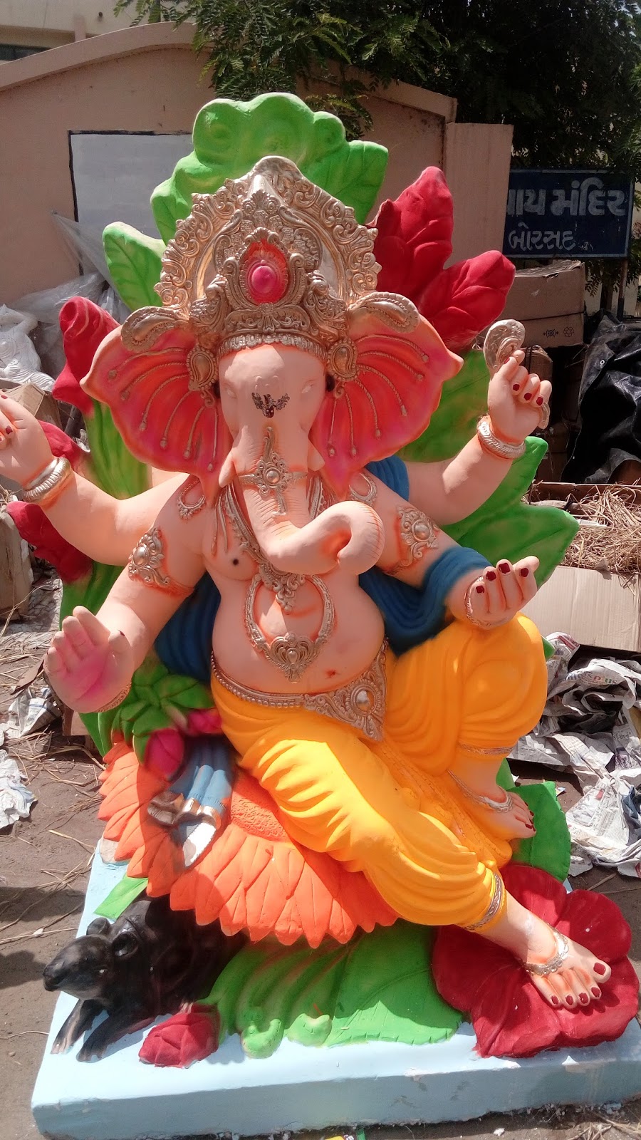 Ganesh Chaturthi Special Different Types of Idol Pictures