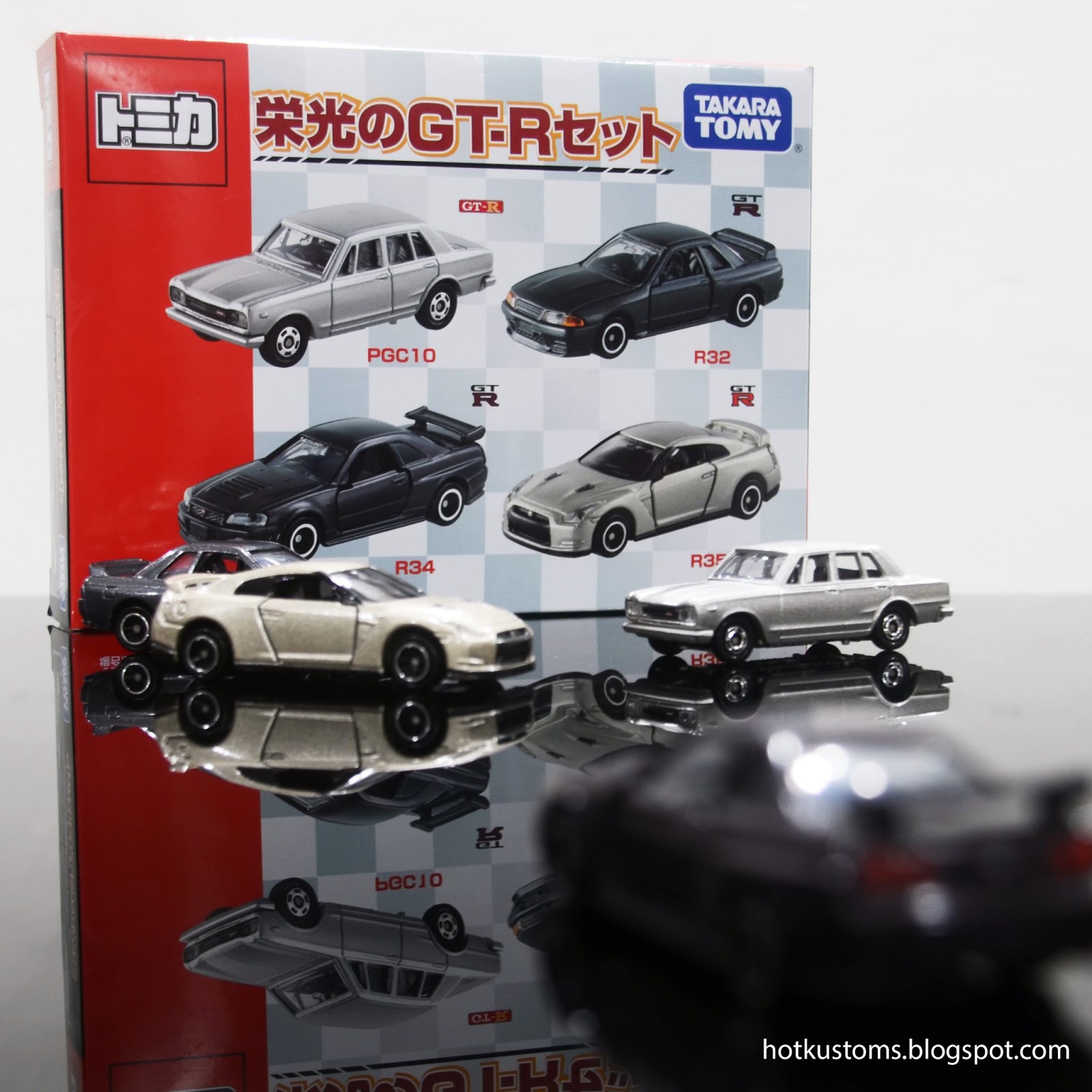 Hot Kustoms Mini Cars: Tomica Nissan GT-R Gift Set of 4