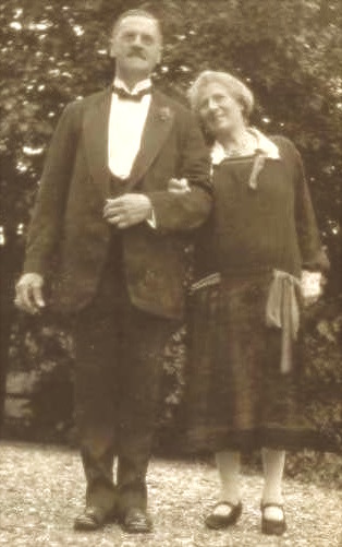 Hilda van Stockum Art and Writing: BOISSEVAIN | John Charles van Hall