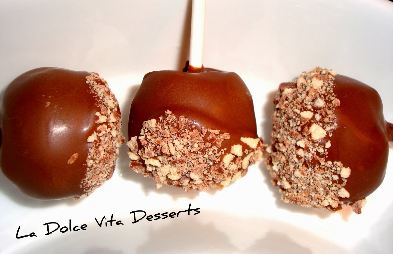 La Dolce Vita Desserts: The Gourmet Cake Pops are here!!!
