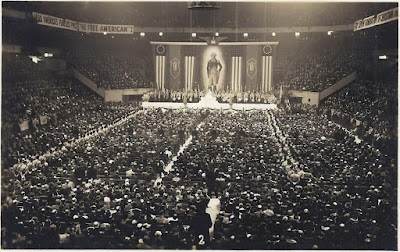 ART and ARCHITECTURE, mainly: The German American Bund in 1939