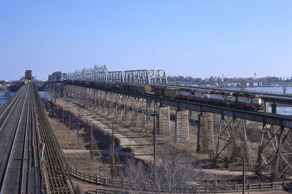 Industrial History: 1916 UP/(RI+MP+SSW) Harahan Bridge over Mississippi ...