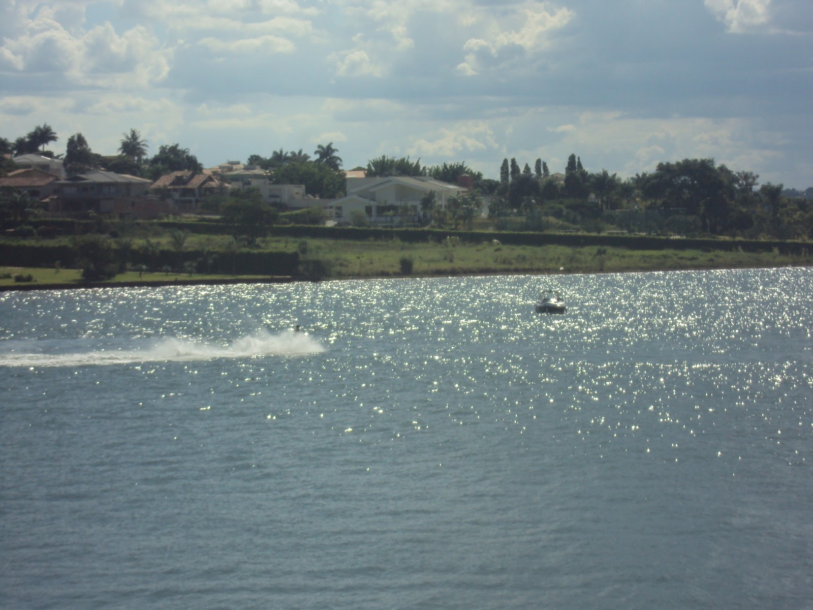 COPA 2014 BRASILIA: LAGO PARANOÁ
