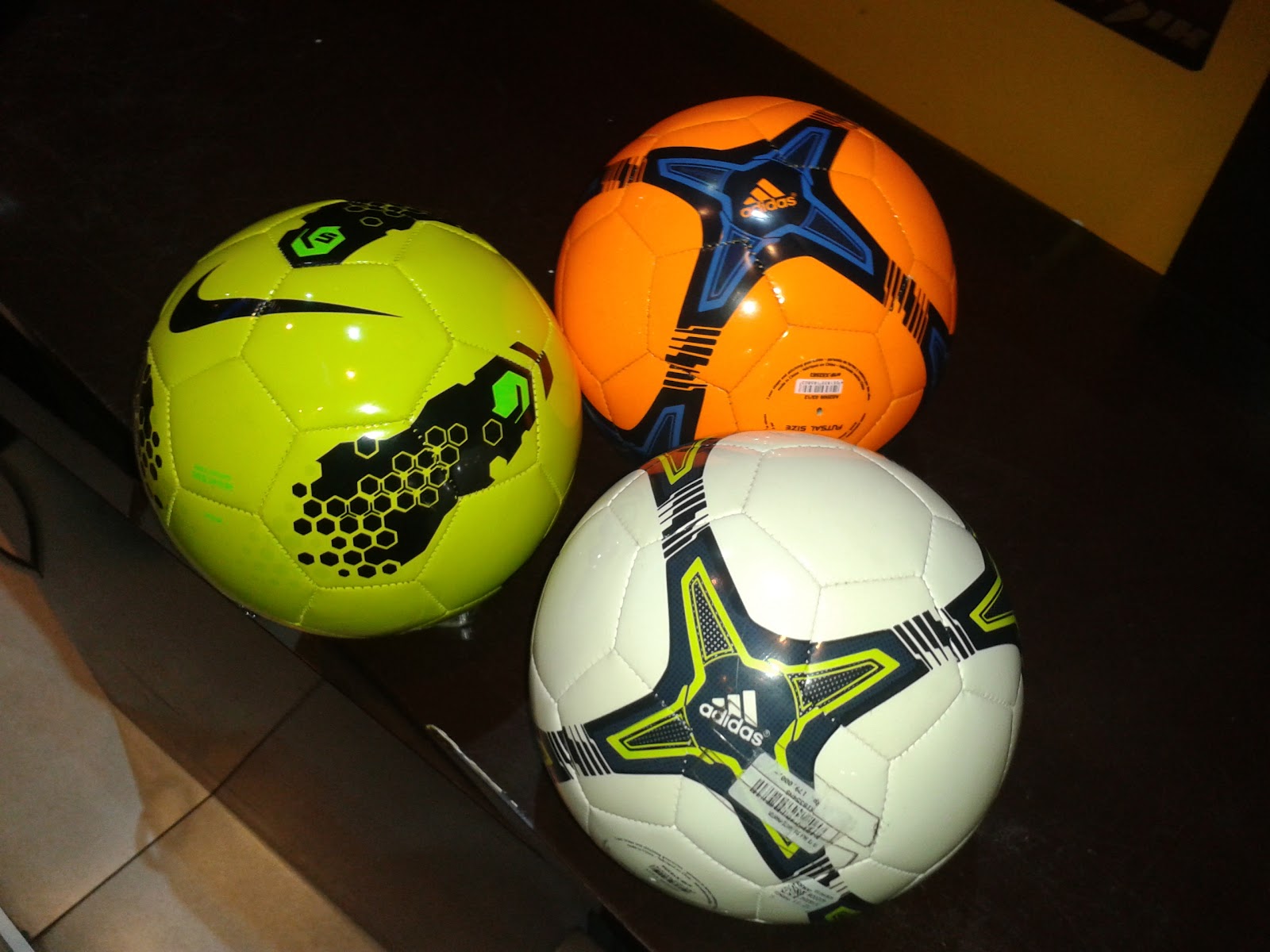 DAFTAR HARGA FUTSAL | jual bola futsal