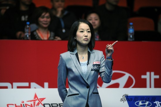 Kodabar DayZ blog: Snooker: Zhu Ying - Chinese referee at the 2012 World Snooker Championship