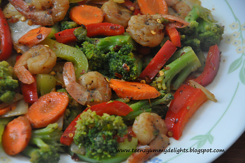 ♥ Yummy Delights !: Shrimp and Vegetable Stir Fry