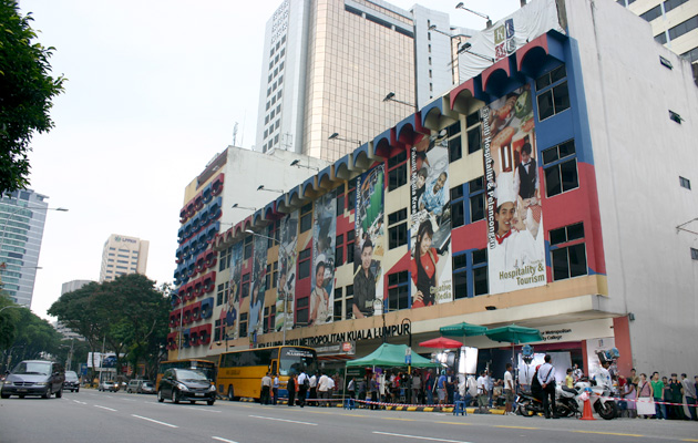 SUARA LENSA: Pensyarah Muda KLMU sertai Bersih3.0 harus perkenalkan ...