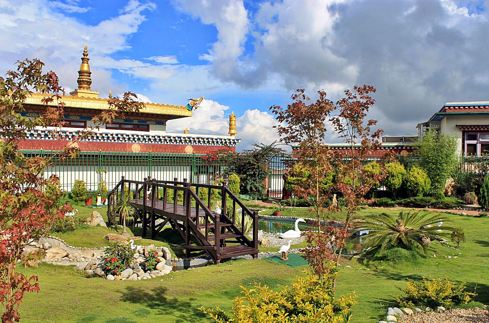 Photography in Kathmandu 101: The White Gumba, Kathmandu!