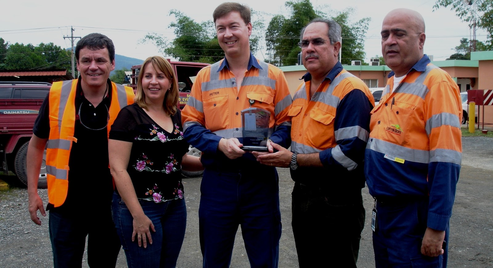 SURCOS: Ejecutivos minera Cormidom reconocen a Peter Trout