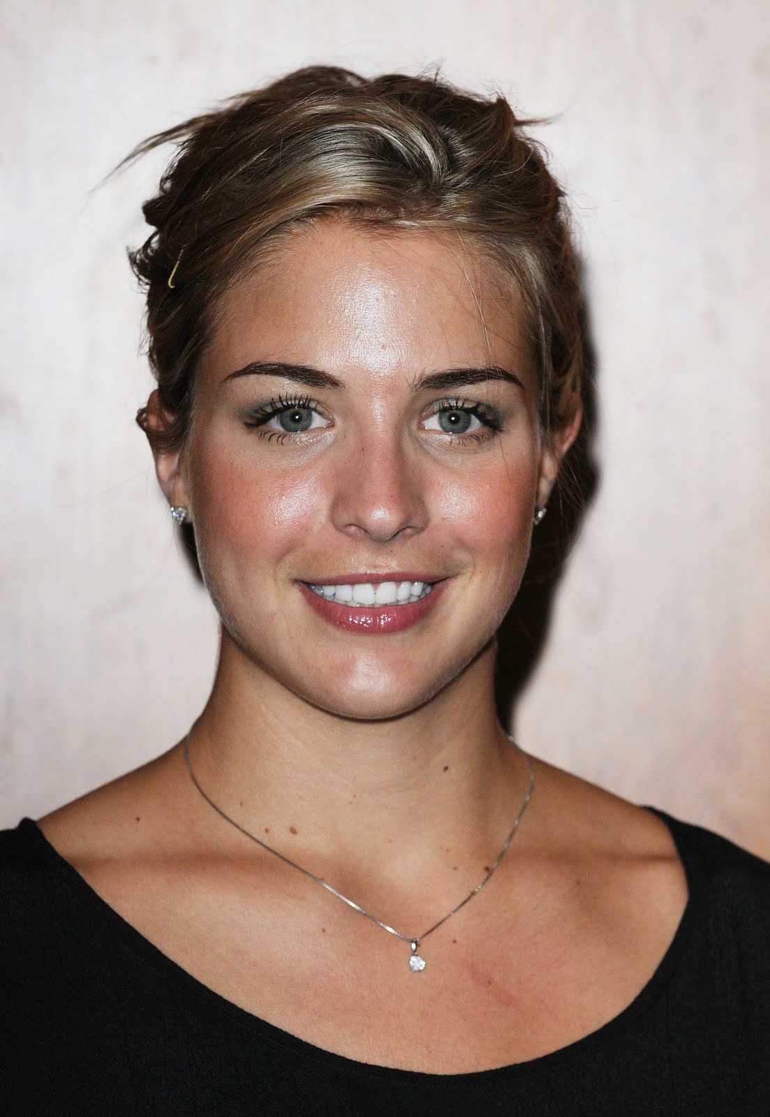 worldhitcelebreties: Gemma Atkinson HD Wallpaper Collection