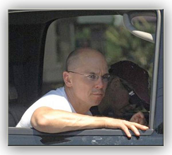 BrushingOff.com: Man Who Made Living Cutting the Sleeves Off Kenny ...