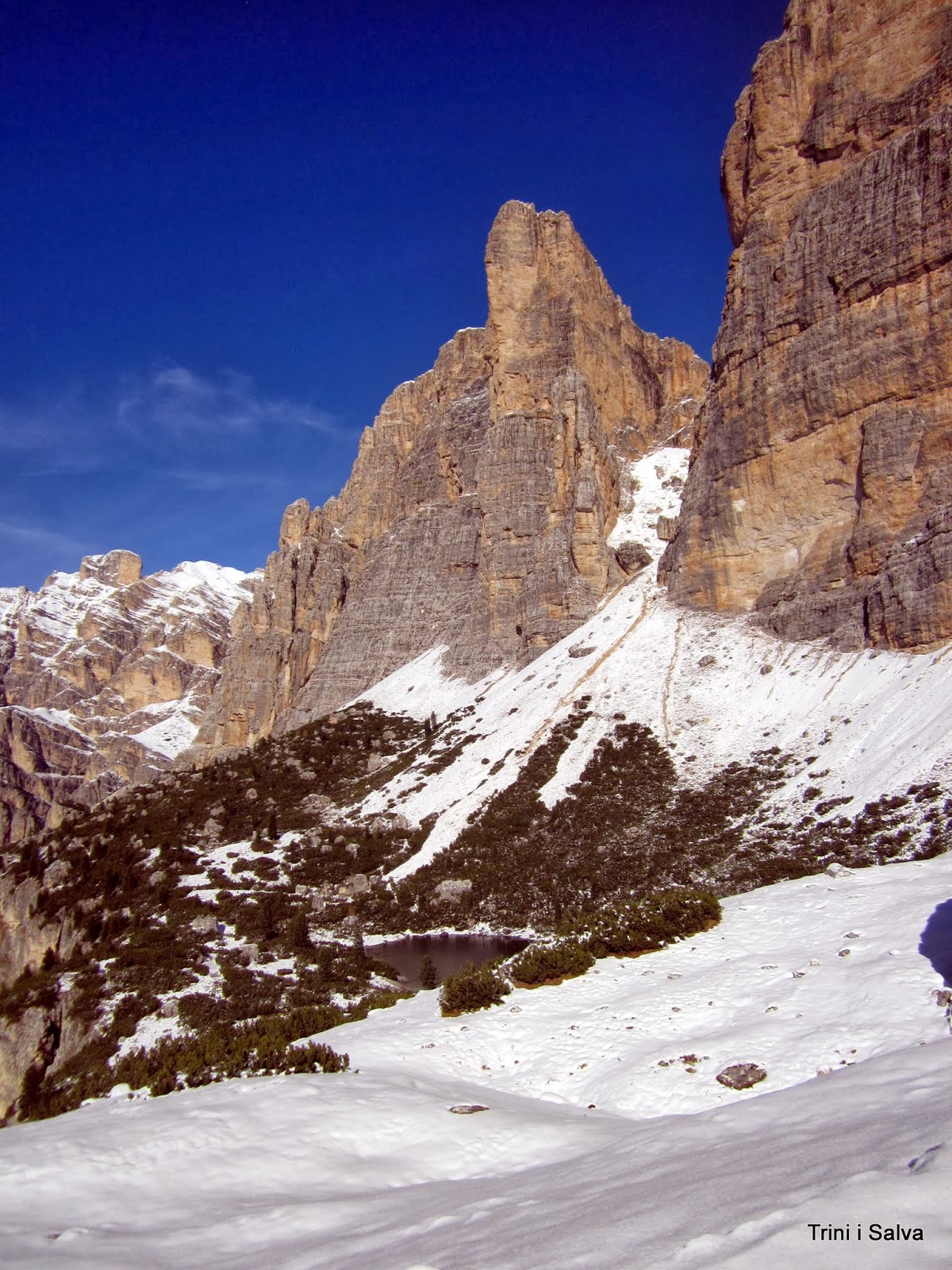 TRINI Y SALVA: Excursión al Lago Lagazuoi - Dolomitas