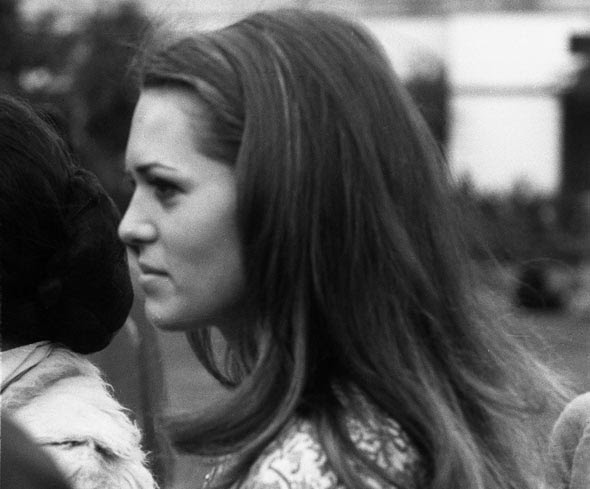 Sonia Gandhi : "L' Italiana che ha sposato l' India"