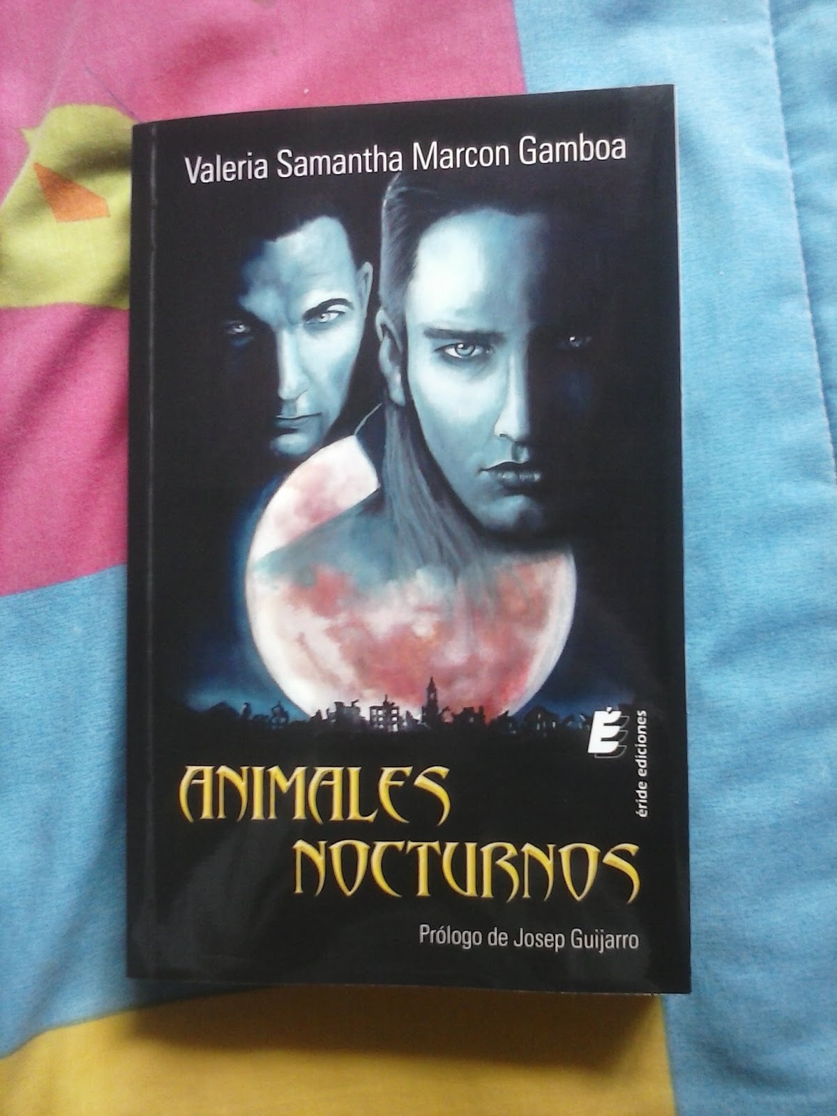 La domadora de libros: Reseña Animales Nocturnos