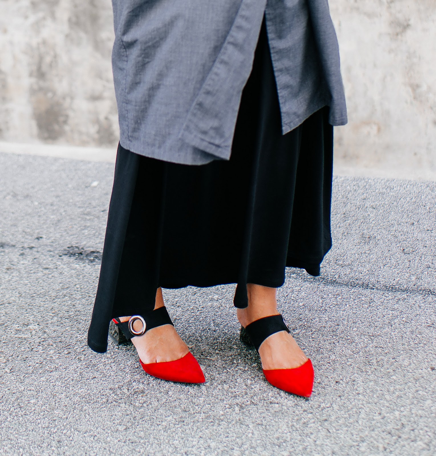 How To Dress A Little 'Extra' | Belted Duster & Loop Hoop Earrings ...