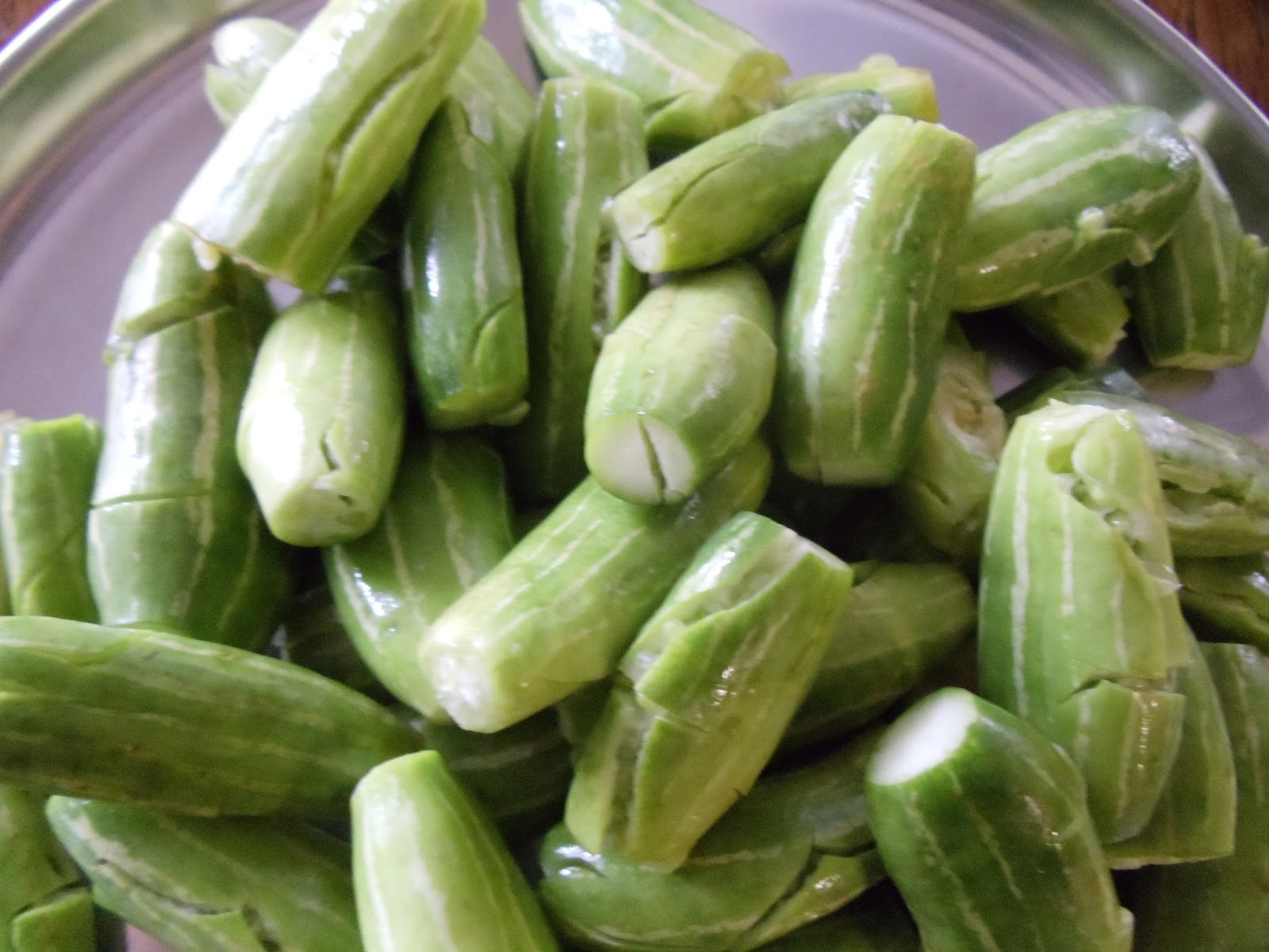 Lakshmi Canteen: Tendle talasani ( Ivy Gourd Stir fry)