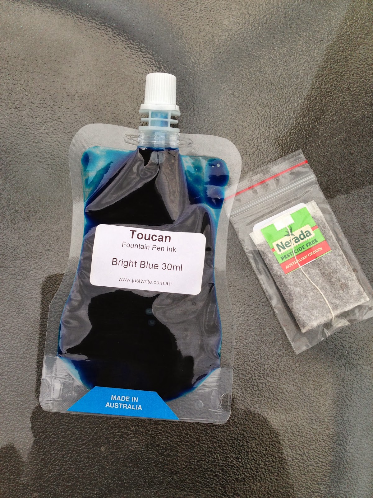 Quillidyllic: INK REVIEW - Toucan Bright Blue - an AUSSIE ink!