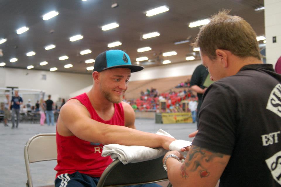 Utah MMA and Boxing : Interviews with MMA pros Daniel Stratton, James Russell Francis