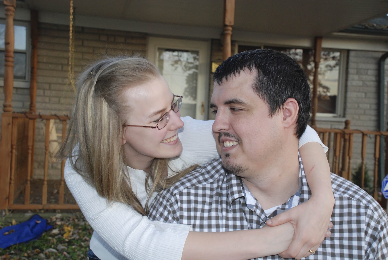 Sara Klinglesmith Photography: Lindsey and Ricky Christian Engagement ...