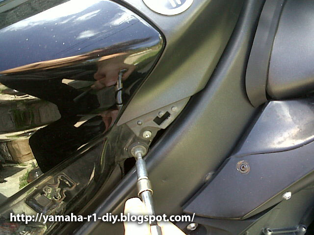 Yamaha YZF R1 DIY Repair/Fix Tips: How to remove a starter motor from a ...