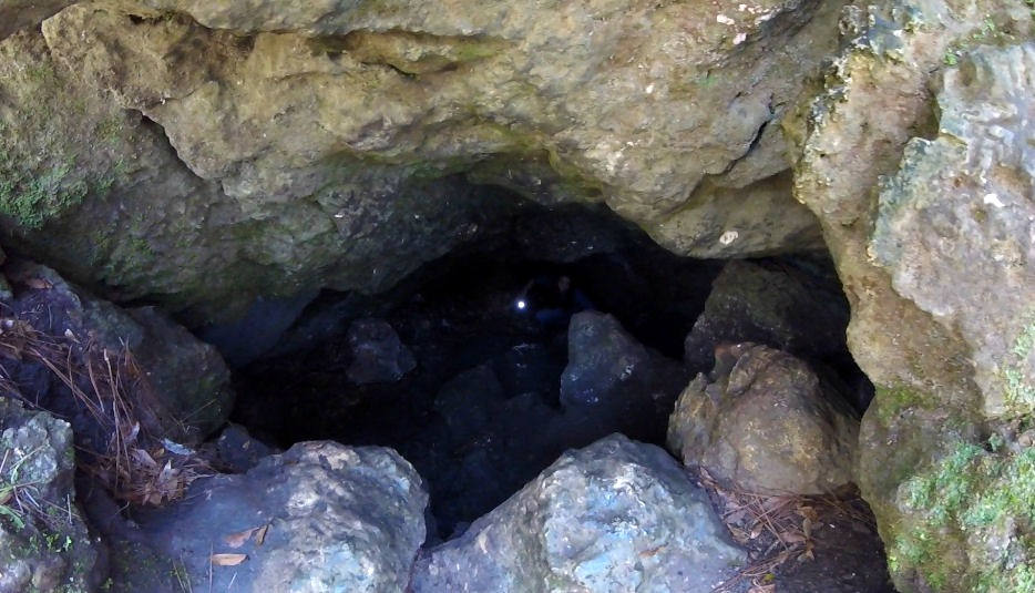 Dames Cave: Cave Spelunking in Florida - Lost Girls Adventures