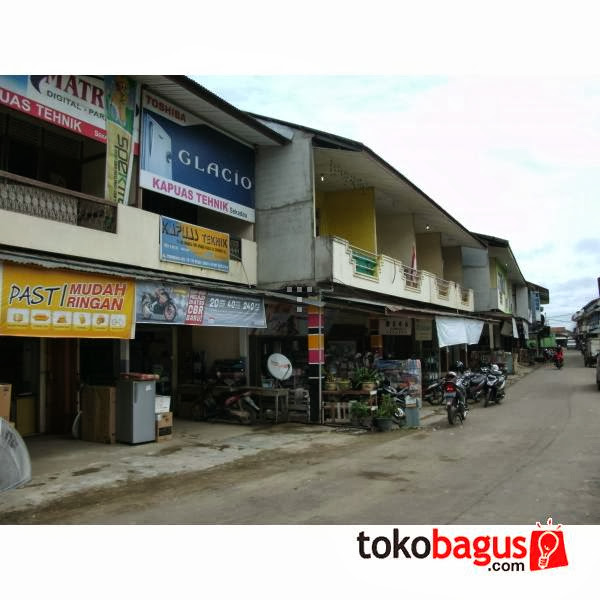 KOTA - KOTA DI TANAH DAYAK: Sekadau, Kalbar Indonesia