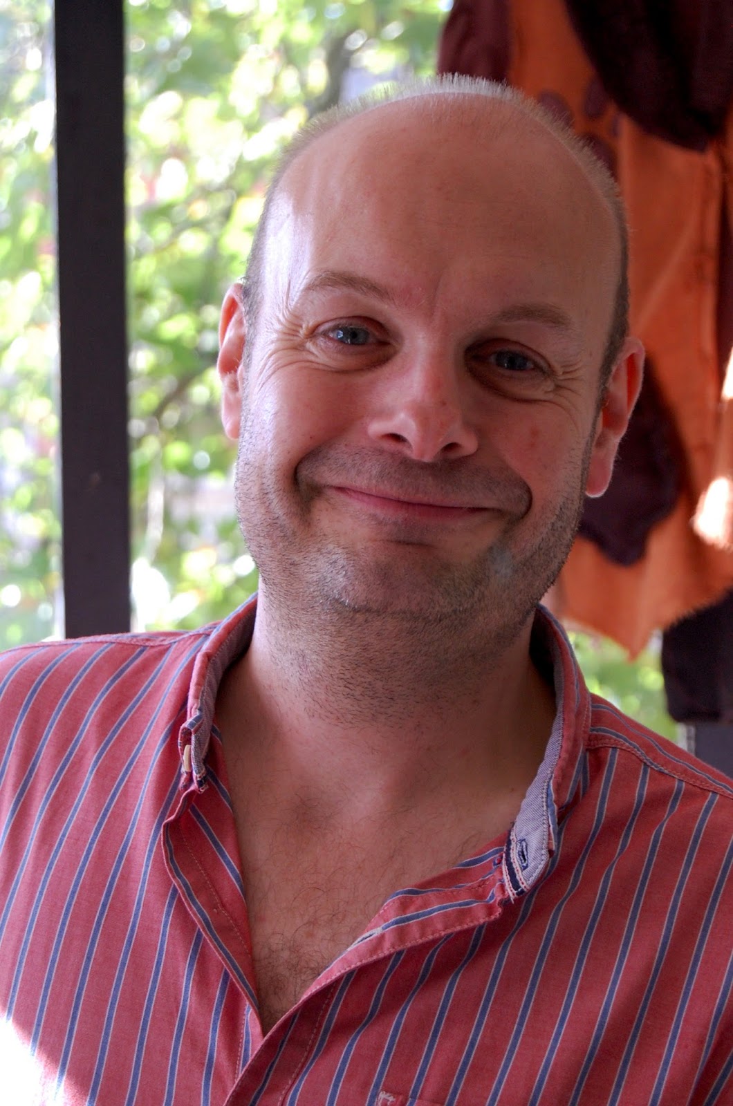 Phil Lowe. Actor and Theatre Writer: Interview with David Longford re ...