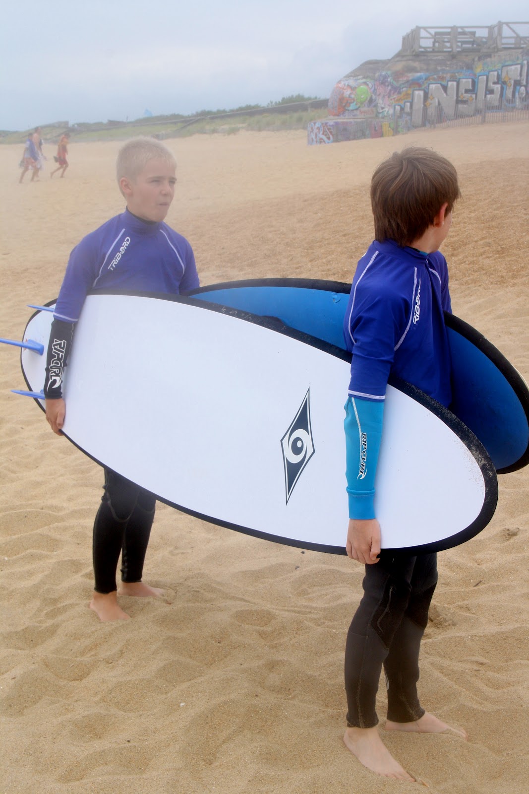 English & Surf: SURFER'S GUIDE