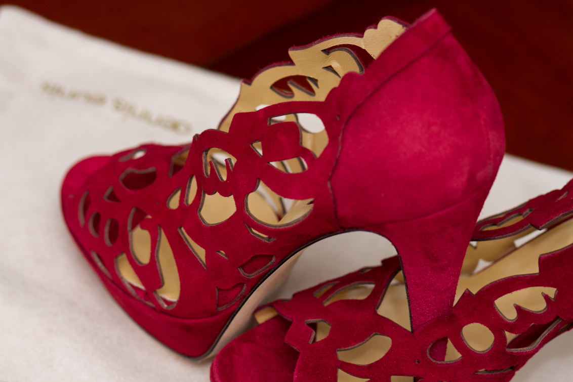 NEW IN: AENNIS EUNIS AMAZING RED PEEP TOES | With Or Without Shoes ...