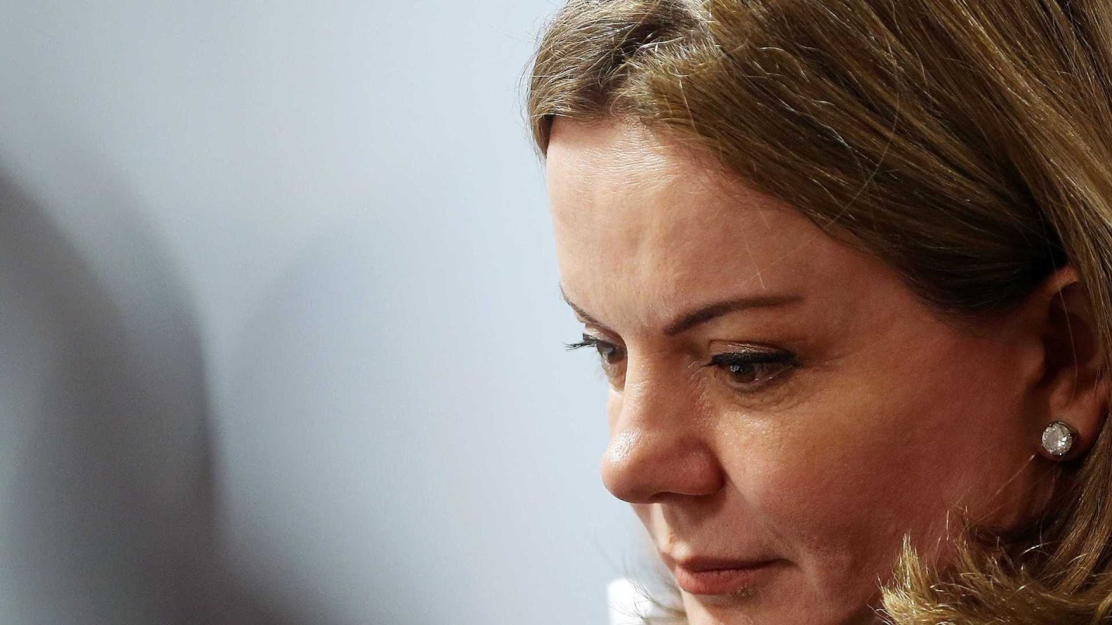 Eliel Bezerra.: Gleisi Hoffmann duvida que STF impeça prisão de Lula a ...