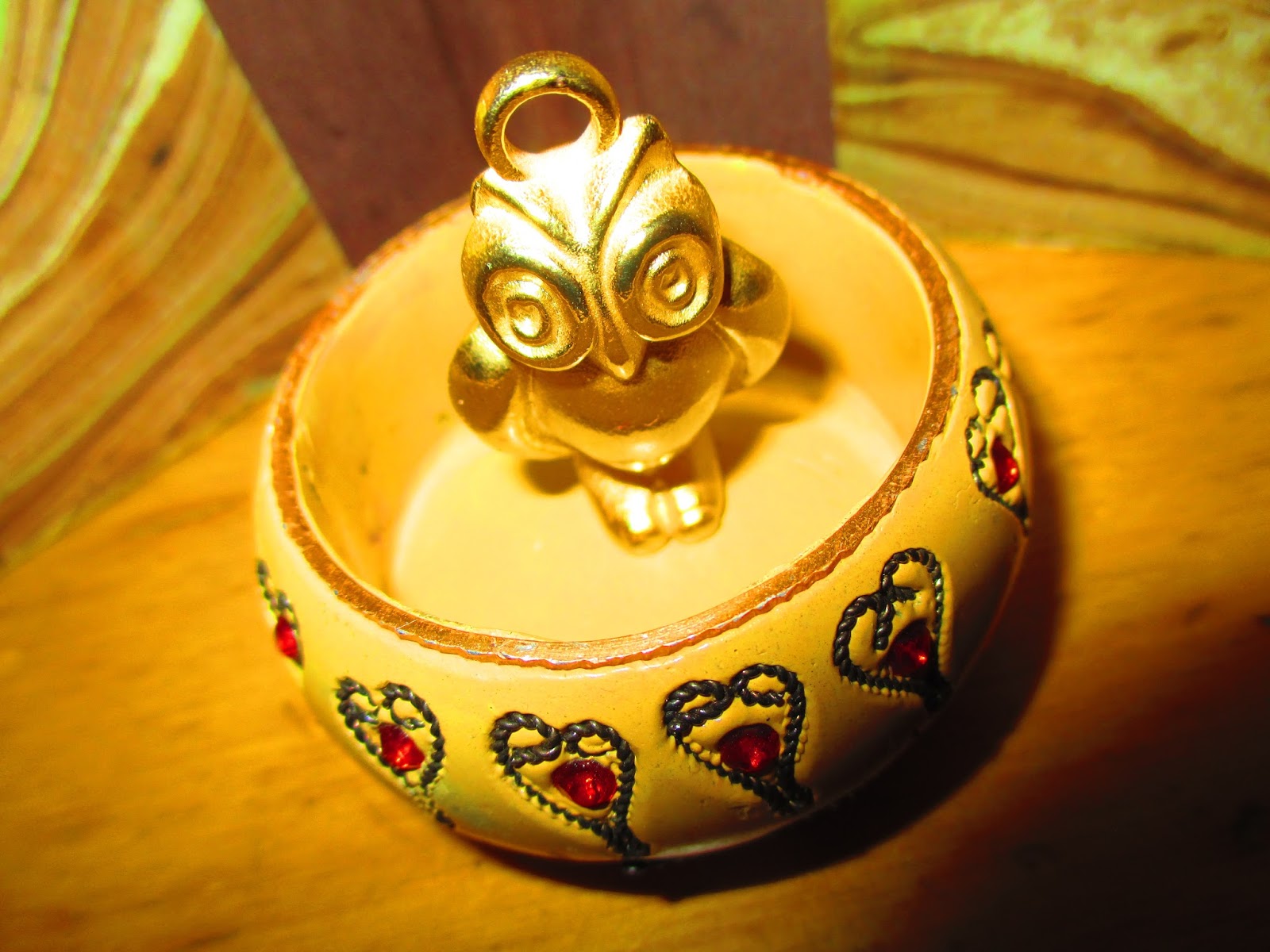 BAZAR FOTOGRÁFICO DE HAGLITA: BÚHO & COFRE