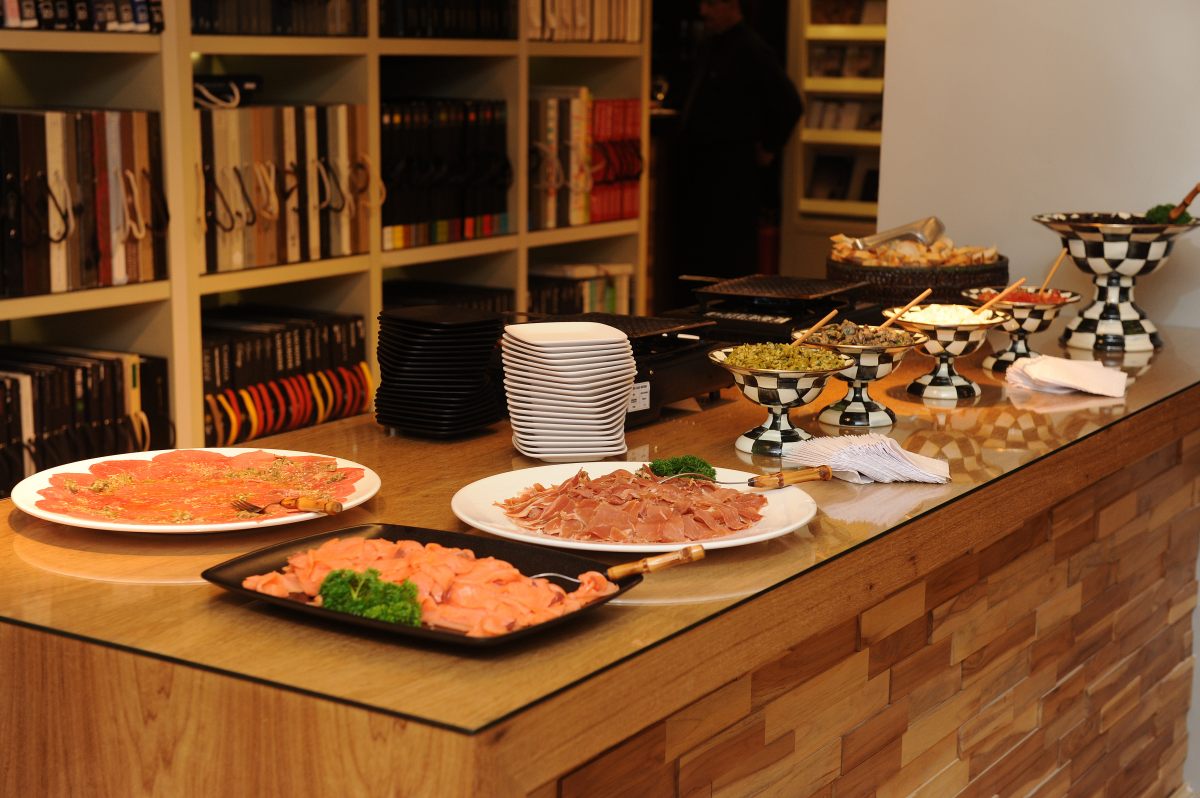 Cecília Borges Buffet: 2013-03-03