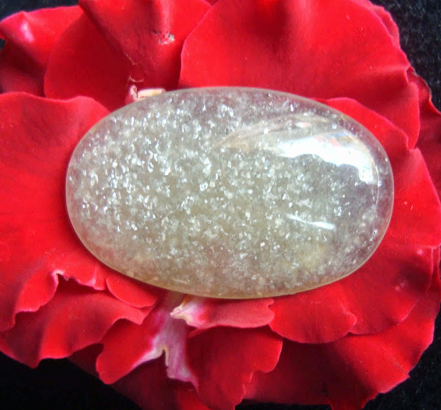 Harga Dan Khasiat Dari Batu Pasir Intan