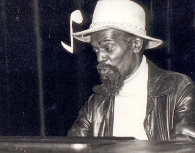 Charango Vigo: EL GENIO LOU BENNETT