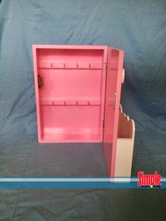 Box / Tempat Kunci Hello Kitty - SIMPLE FURNITURE