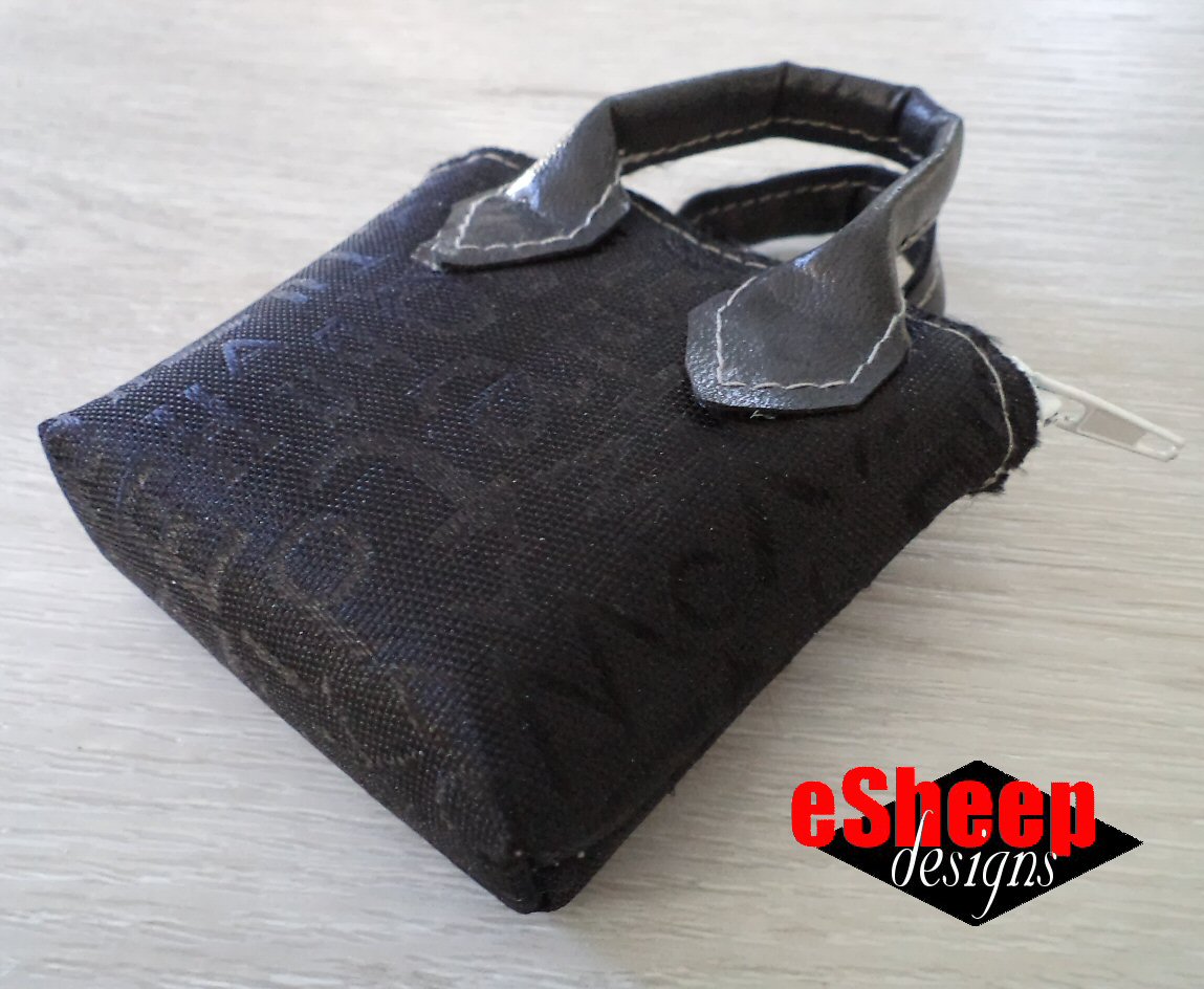 eSheep Designs: Crafting a Miniature Purse... Just Because