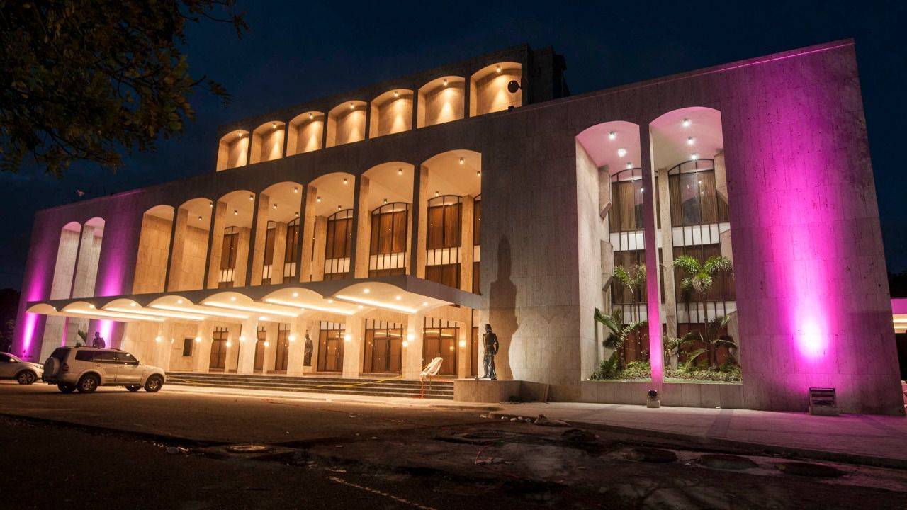 Gran Reapertura del Teatro Nacional Eduardo Brito remodelado