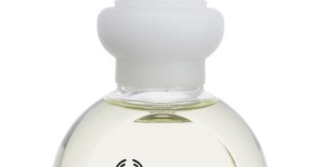 The Beauty of Life: Throwback Thursday: The Body Shop Custom Perfume Bar