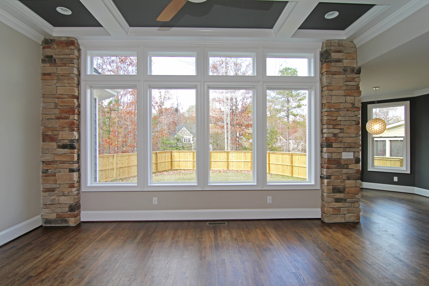 Top Window Replacement: Installing New Construction Window