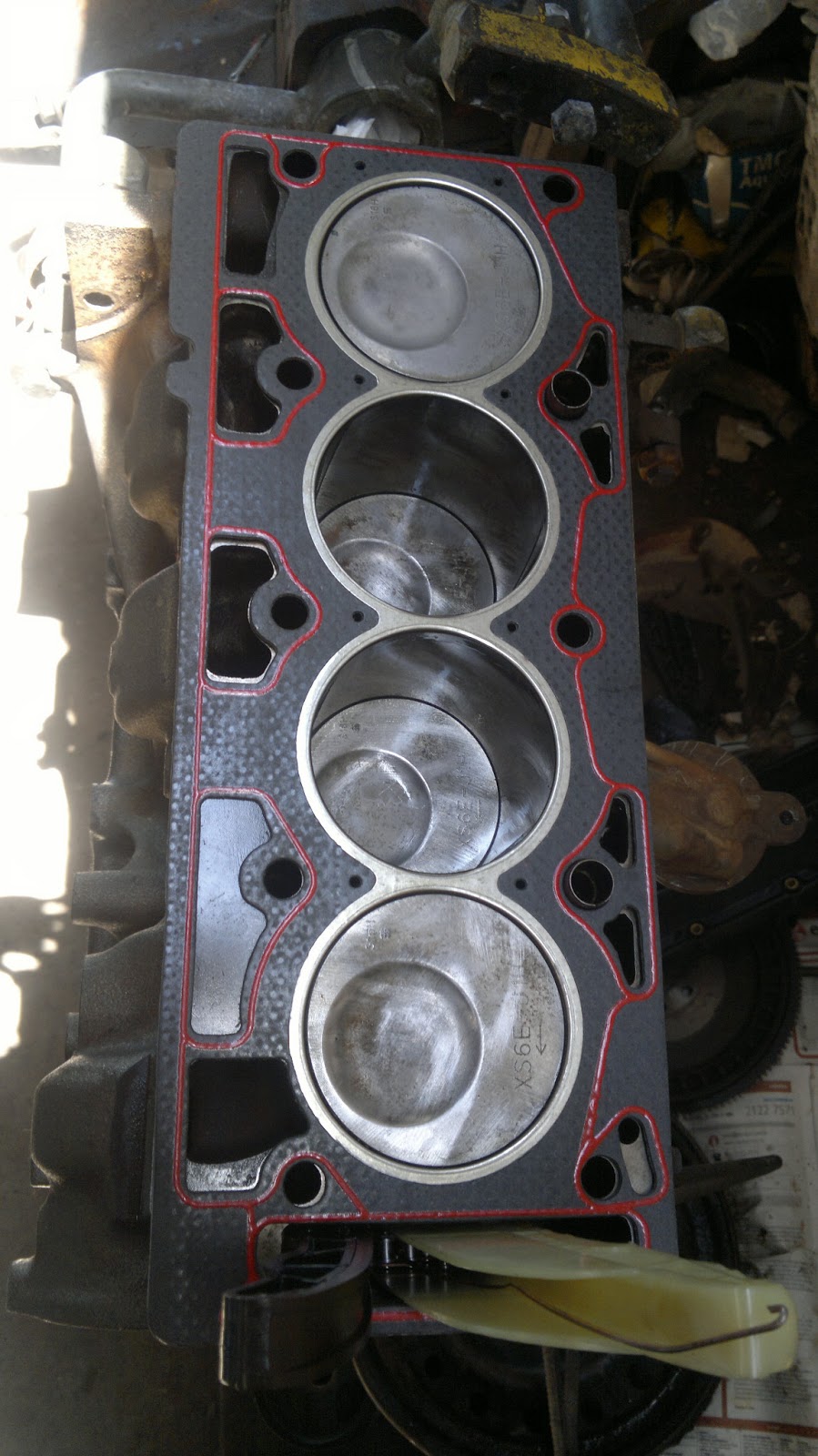 MJ Mecânica Inovada.: Montagem do motor Zetec rocam da Ford passo a passo!