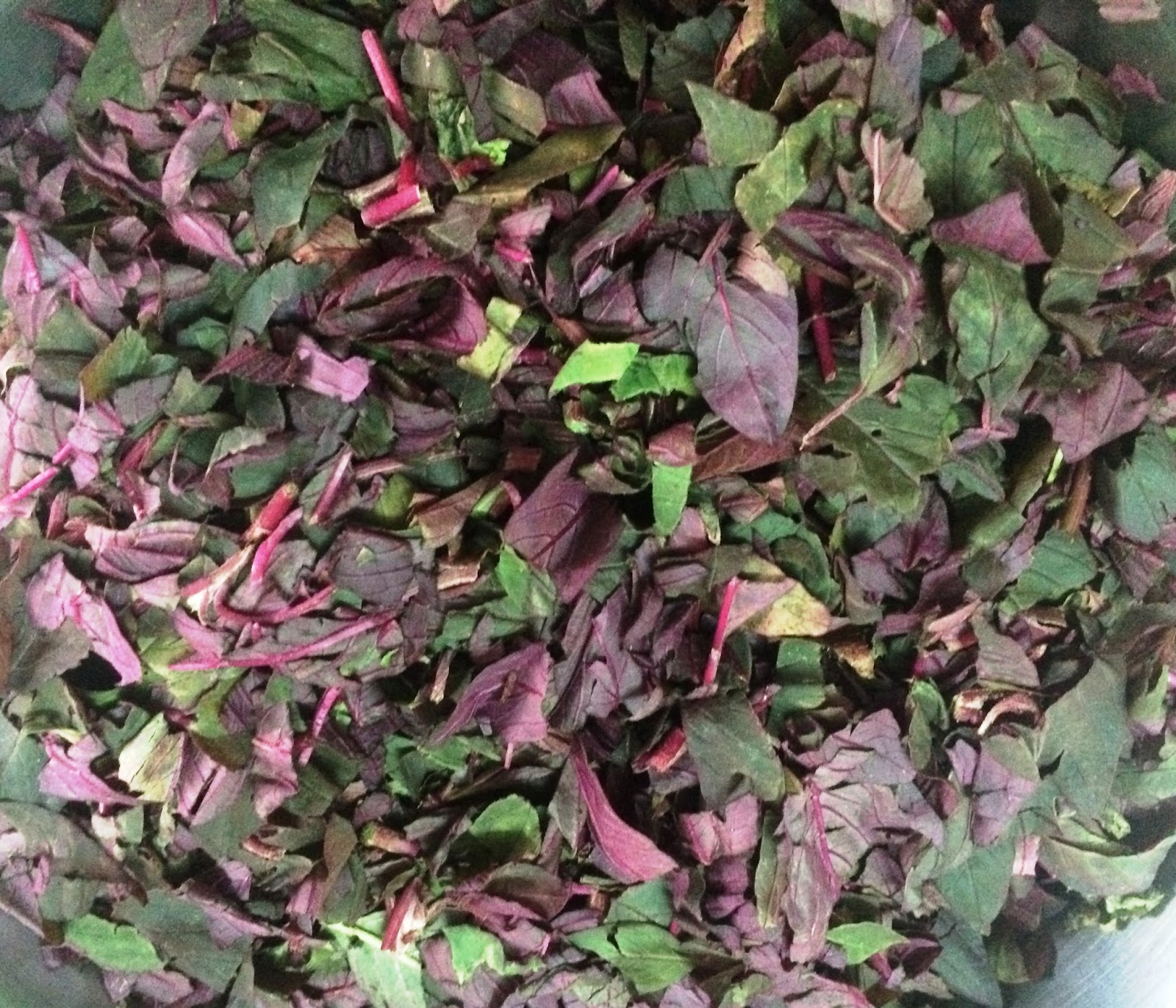 Lal mathachi bhaji ( Amaranthus ) - Sakas Aahaar