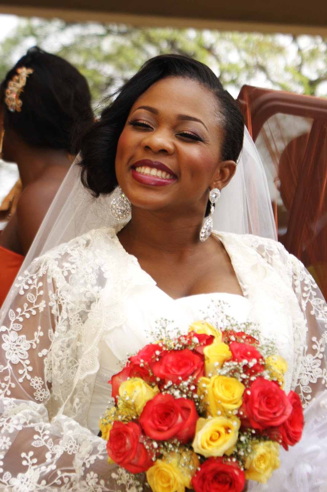 Maestro's Media: BUSOLA & YEMI ROBERTS SPECTACULAR WEDDING