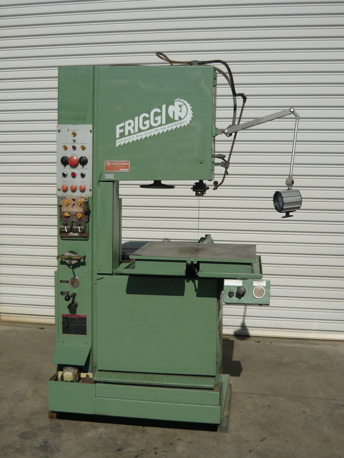 CHRISTIE PACIFIC MACHINERY - RECONDITIONED & REFURBISHED.: FRIGGI BAND SAW